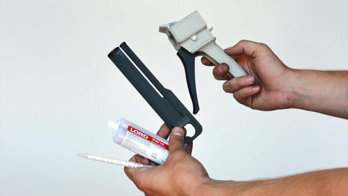 MARTIN® Stick & Shake™ Adhesive Mounting System