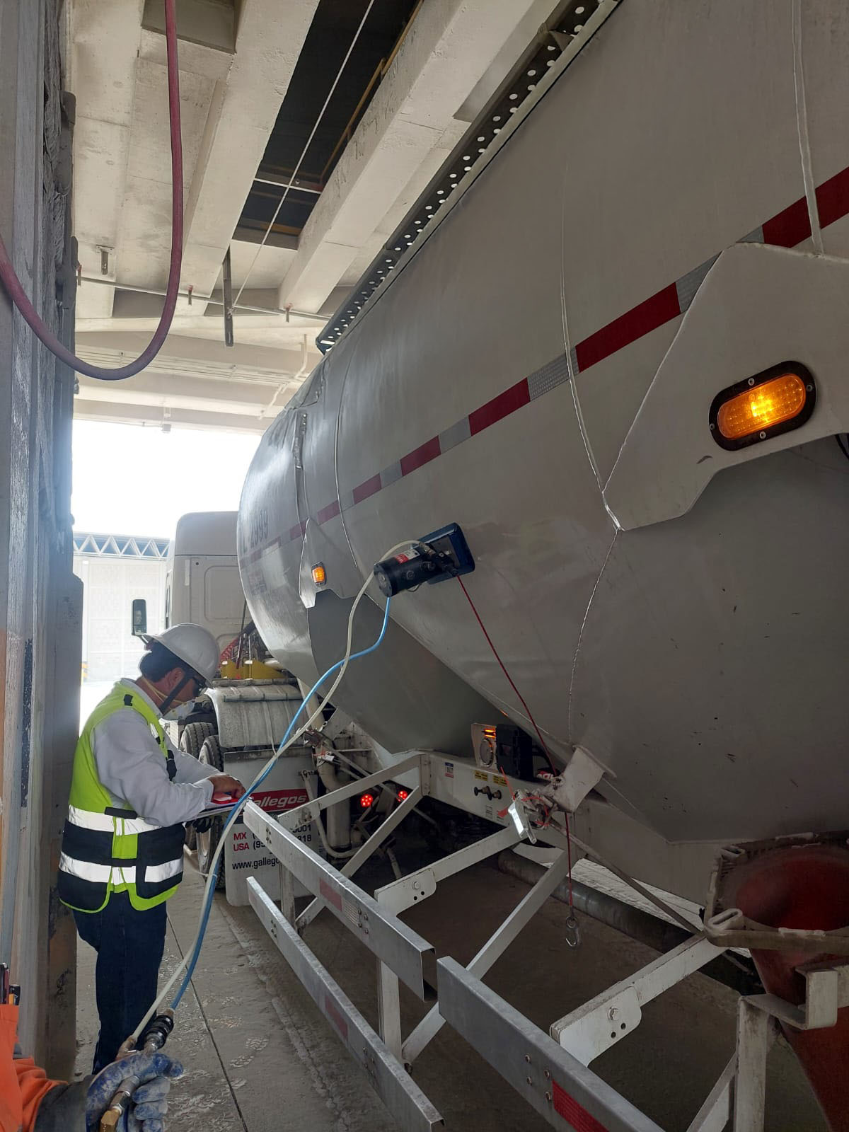 Benefits of Using Vibration for Concrete Loading and Unloading